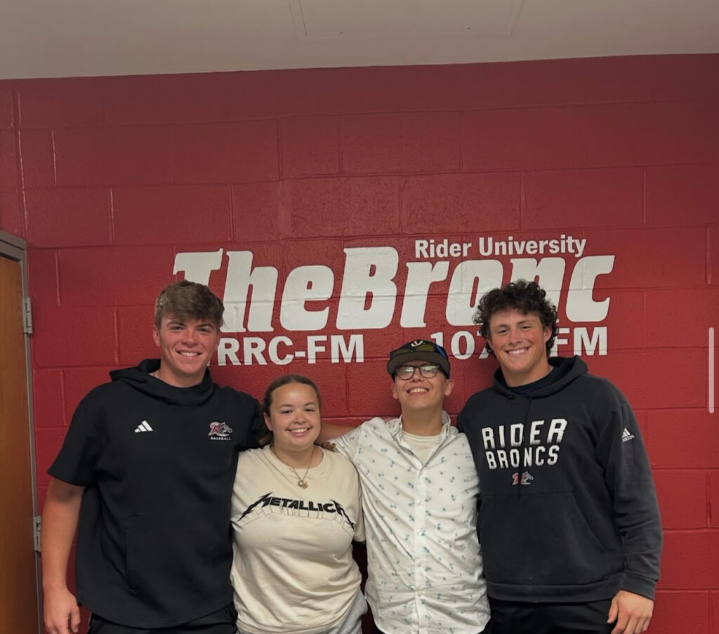 Rise & Shine and Score Points Listening to Two of Our Hit Shows – 107.7 ...